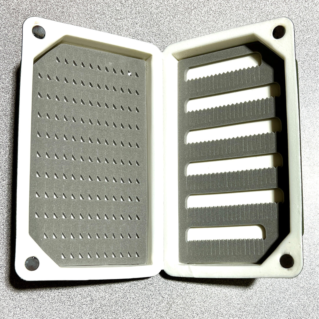 Ultralight Lycra Slit Foam Fly Box – Mountain River Lanyards